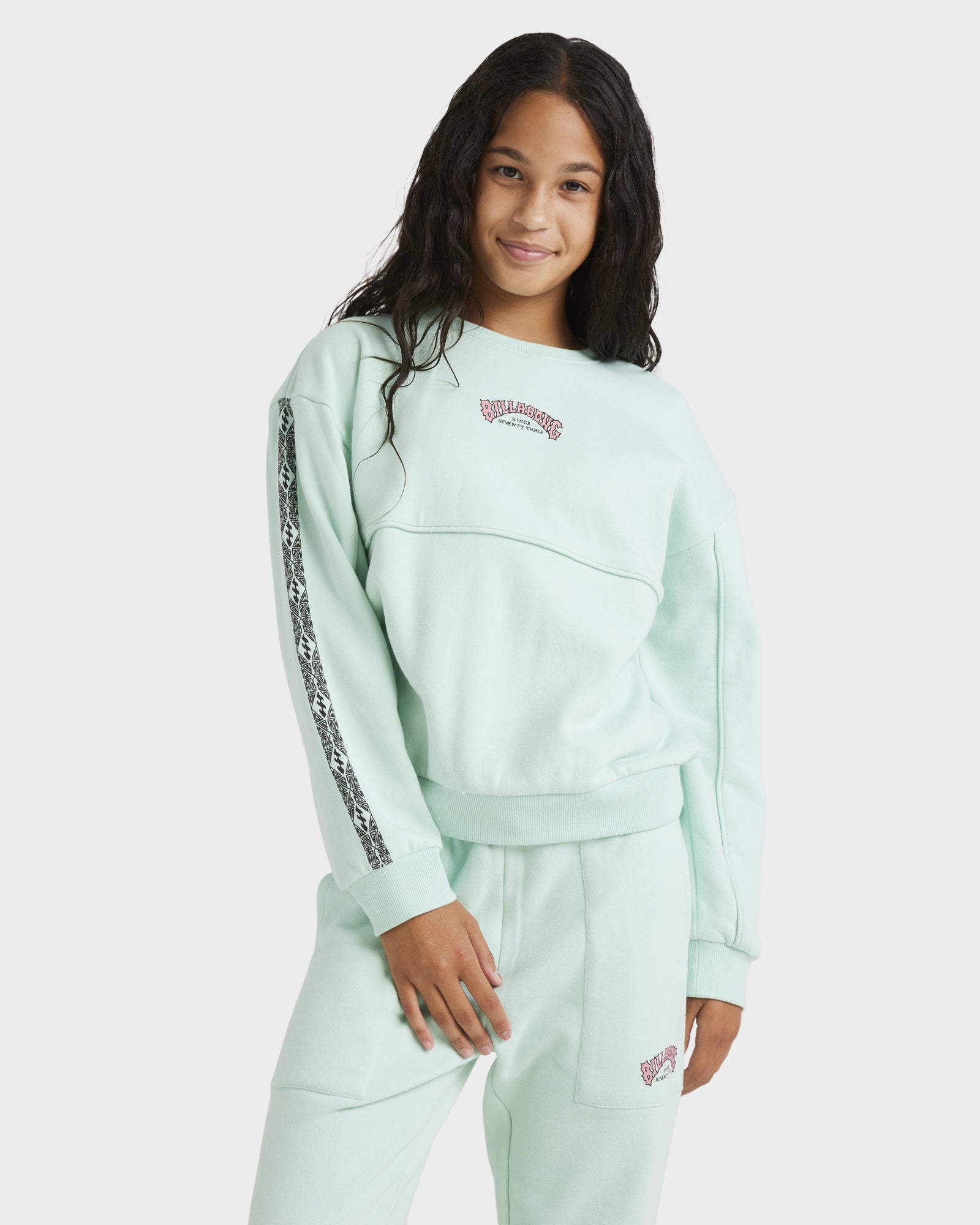 Girls 6-14 Wave Of The Day Crew - MINT CHIP | Billabong AU