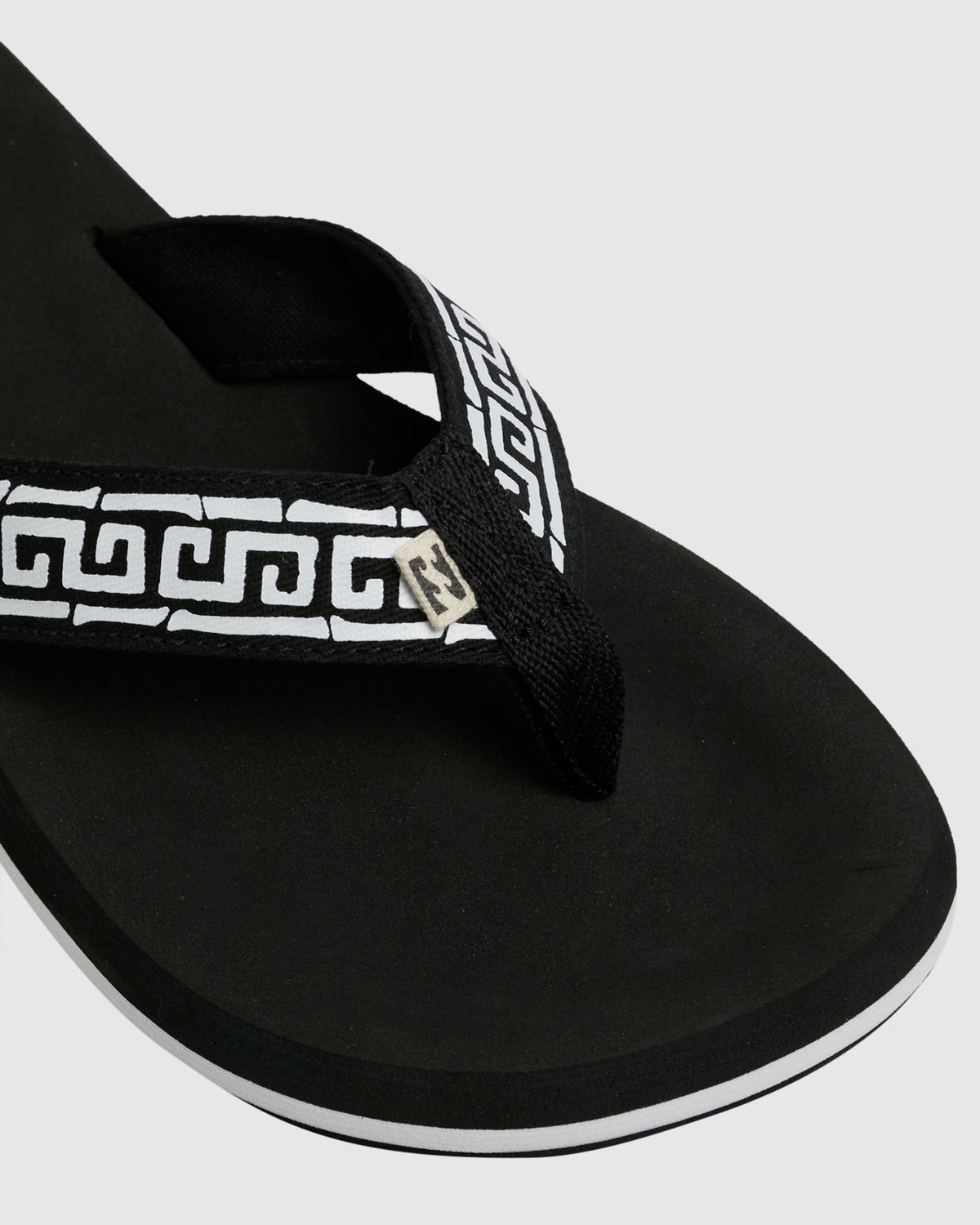 Womens Throwback Thongs – Black – Billabong AU